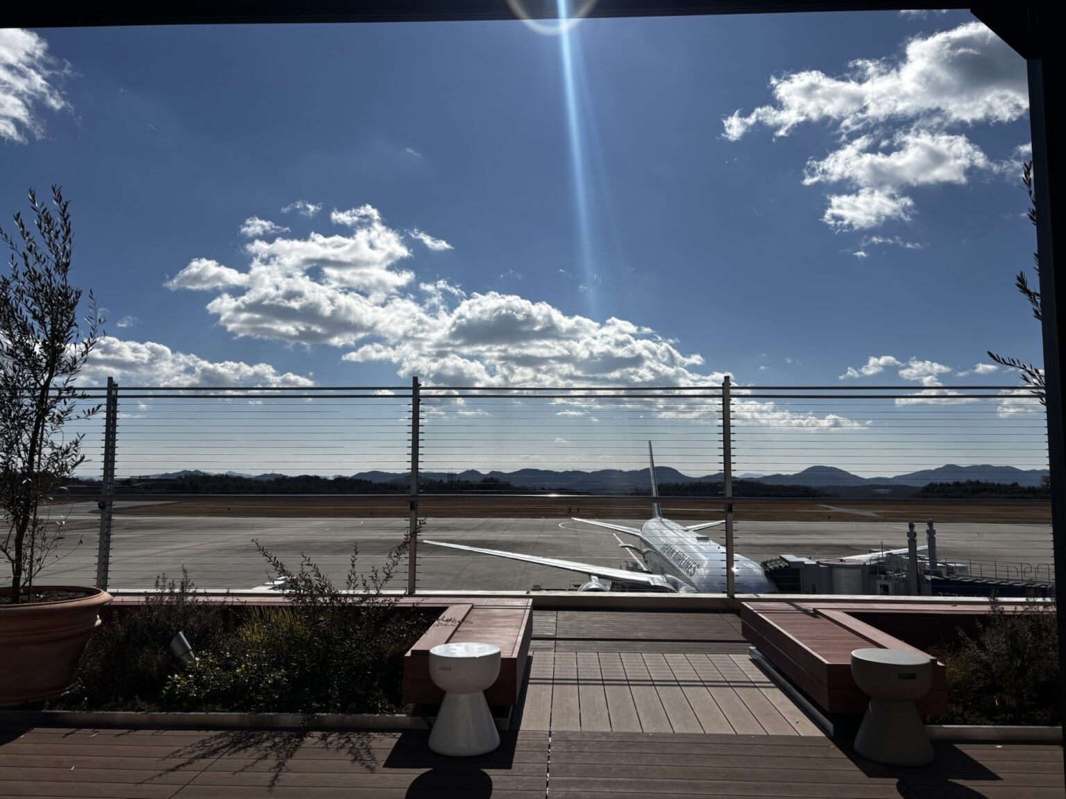 【広島空港新ラウンジ】やまなみヴィラ（Yamanami Villa）場所や行き方レビュー | Love travel